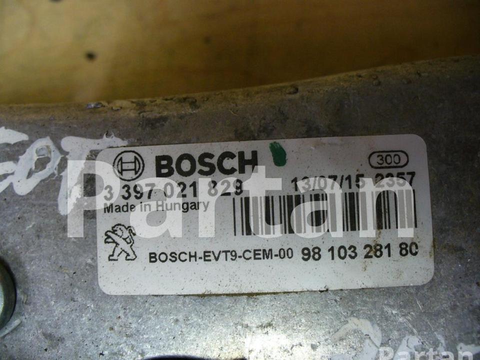 Wiper Linkage 9810328180 Peugeot 308 II 2015
