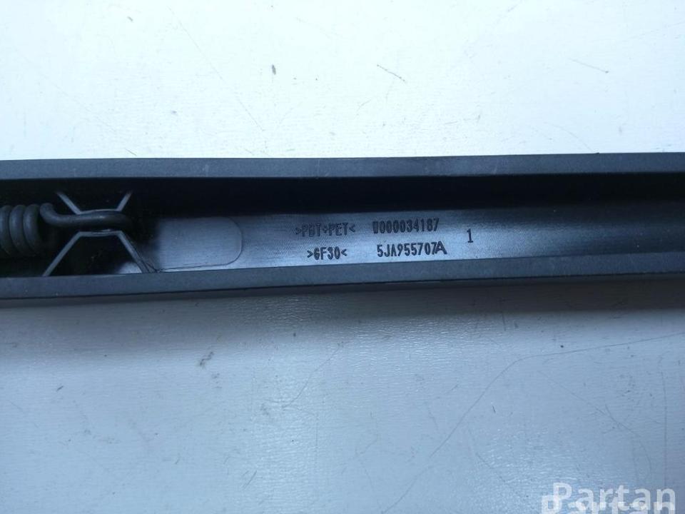 Wiper Arm 5JA955707A Škoda OCTAVIA III 2016