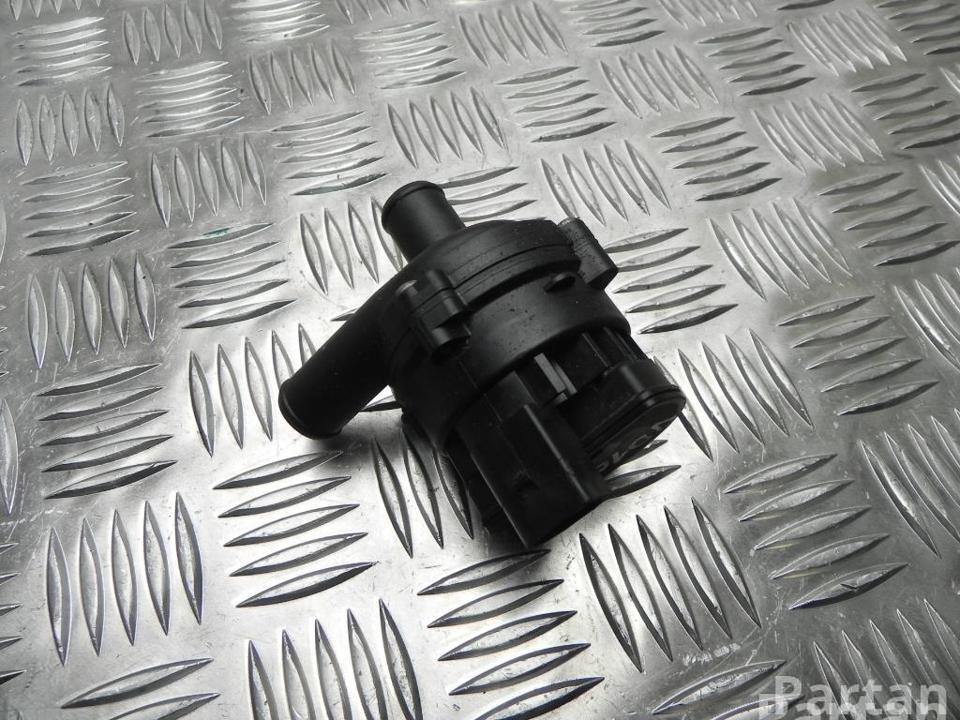 Additional water pump A2118350364 Mercedes-Benz R-CLASS 2007