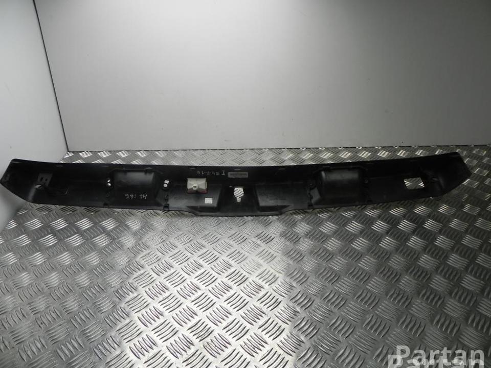 MERCEDES-BENZ A1667400572 M-CLASS (W166) 2012 Molding