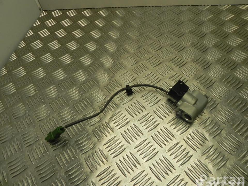 Expansion Valve, air conditioning 924871682R Renault ZOE 2013 - €20