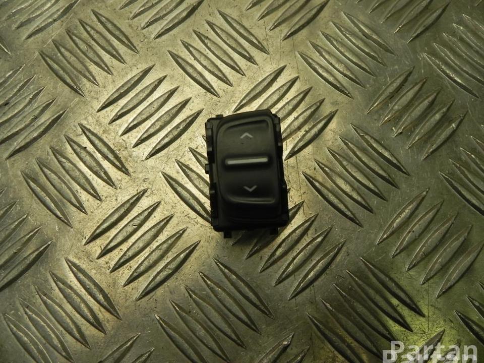 Switch for electric windows 254214937R Dacia SANDERO II 2014 - €8