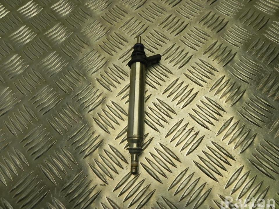 Injector A2780700687 Mercedes-Benz CLA Coupe 2014 - €10