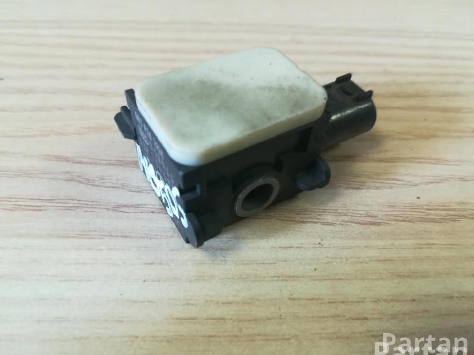 Impact Crash Sensor A0038202926 Mercedes-Benz M-CLASS 2013