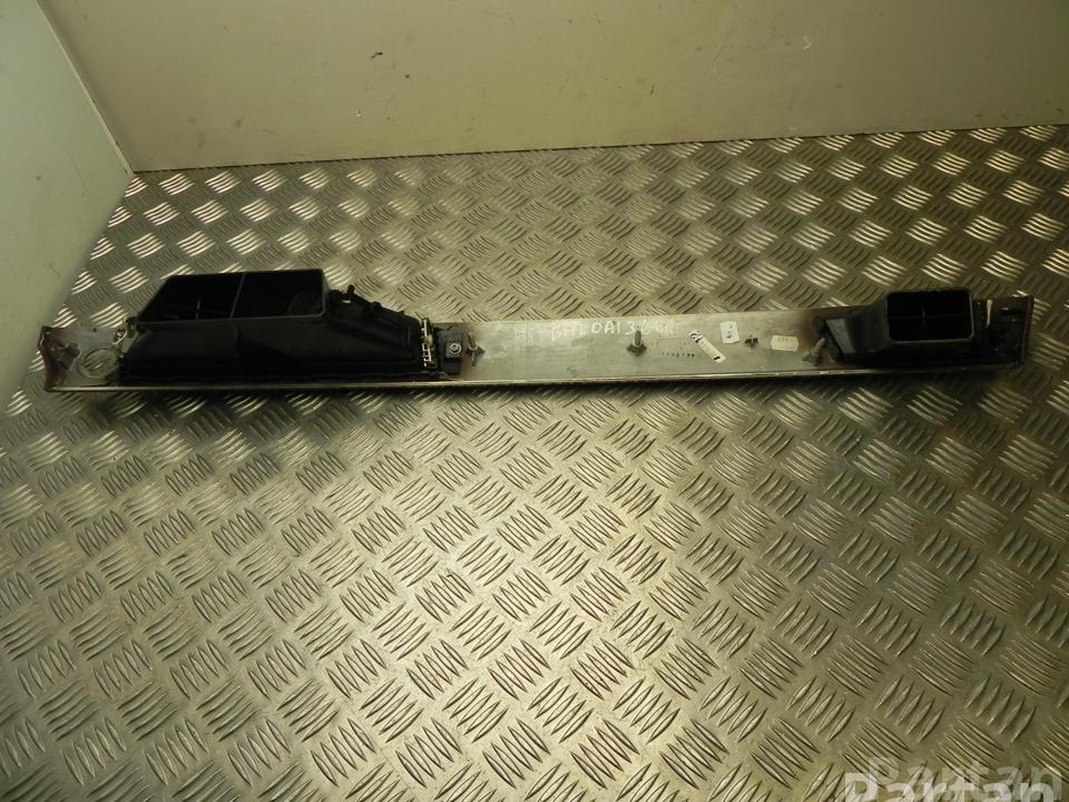 Trim 7132851, 64229130460, 64229130458 BMW 3 2011