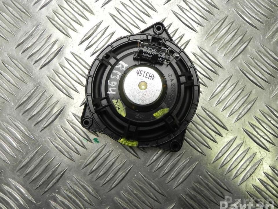 Loudspeaker A2228200202 Mercedes-Benz C-CLASS 2015