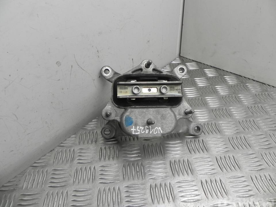 Engine Mounting 4K0399156A Audi A6 2019