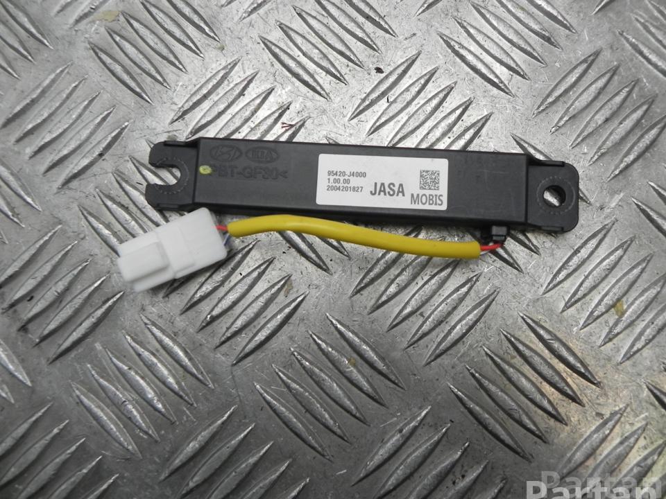 Antena 95420J4000 Hyundai KONA 2020 - €8
