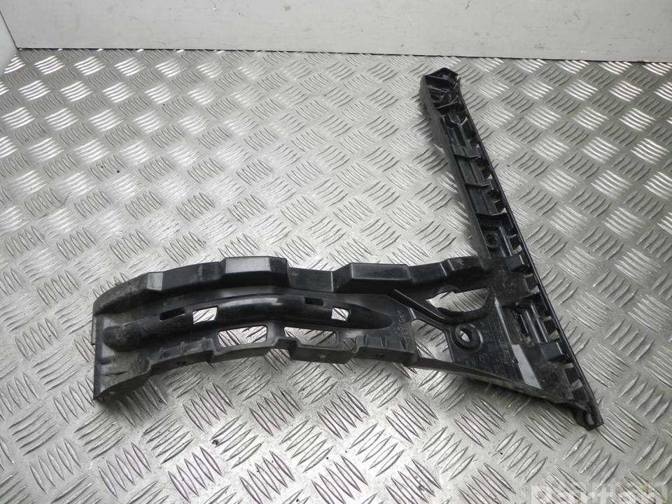 Mercedes-Benz A2058801802 C-CLASS (W205) 2016 Bracket for bumper