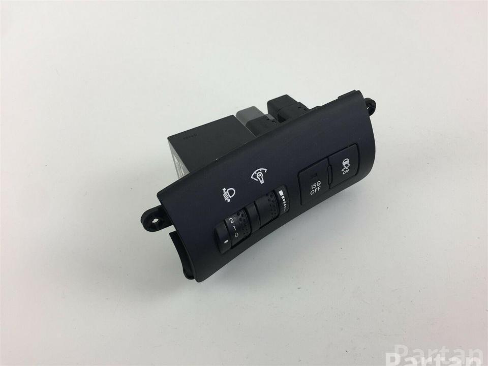 Controller/switches 933001H515EQ Kia CEE'D SW 2012 - €18
