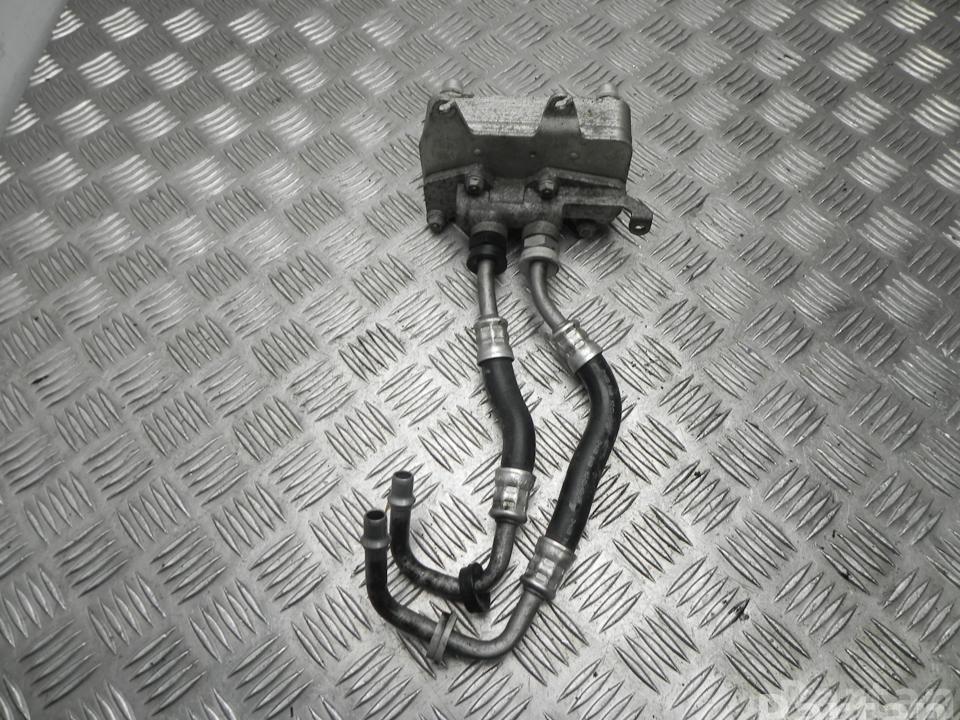 Oil Cooler A0995006300 Mercedes-Benz E-CLASS 2018 - €15