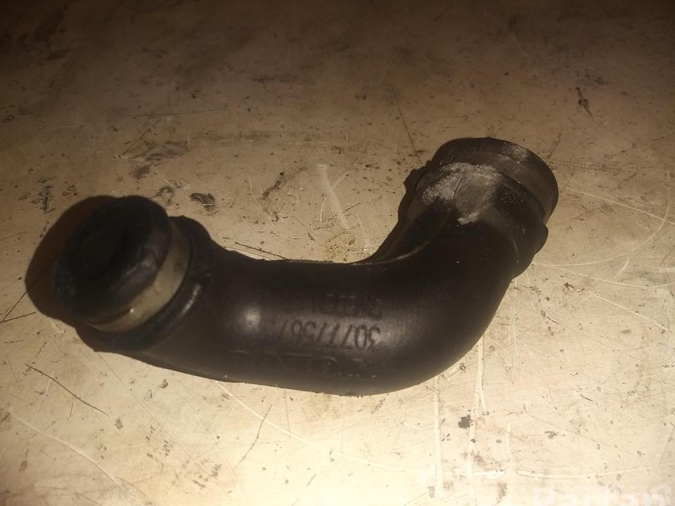 Breather Hose, fuel tank 30777567 Volvo V70 III 2014 - €4