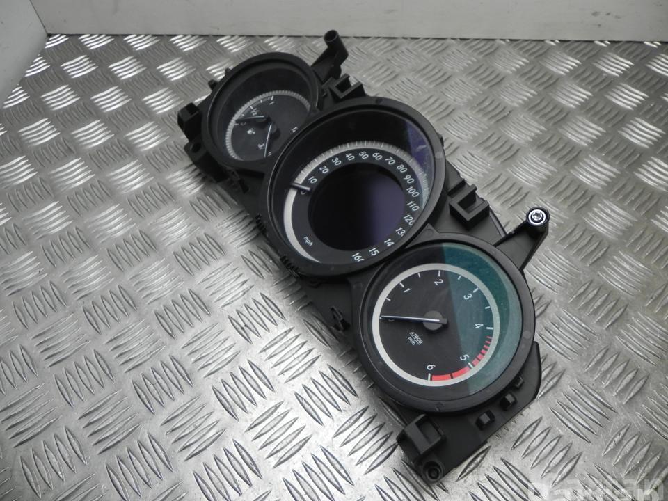 Dashboard (instrument cluster) A2049004809 Mercedes-Benz C-CLASS 2013