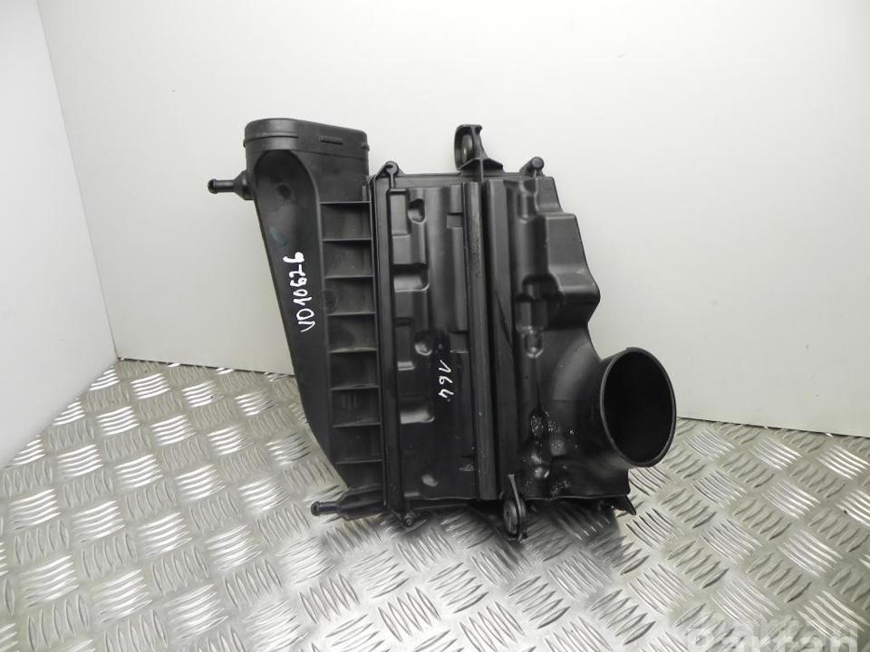 Mercedes-Benz A6420902001 R-CLASS (W251, V251) 2007 Air Filter Housing