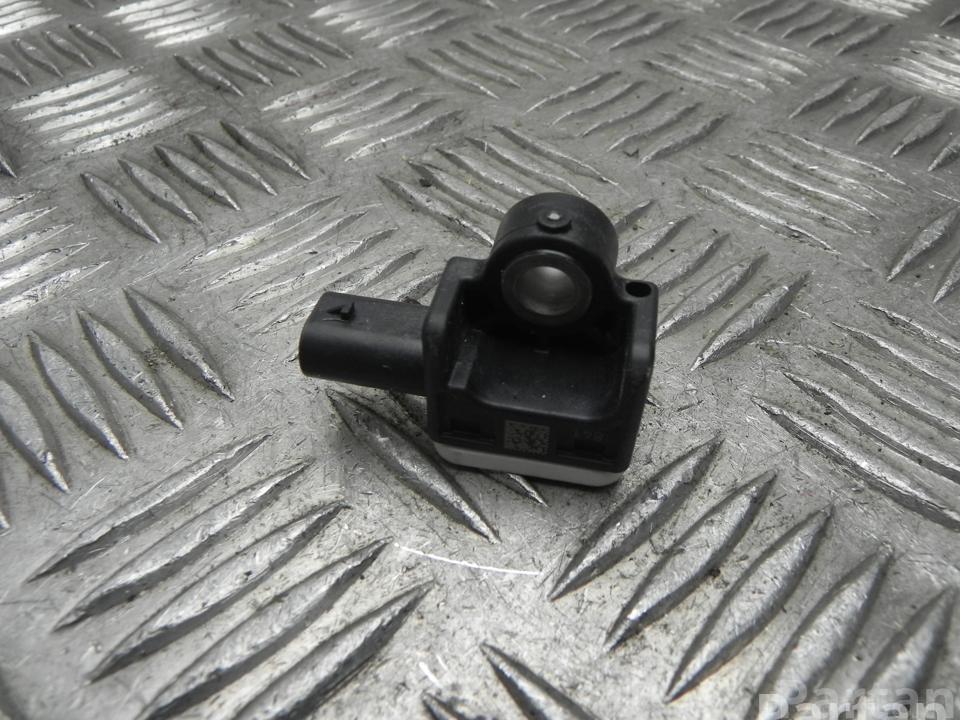Impact Crash Sensor A4479050013 Mercedes-Benz VITO Box 2019