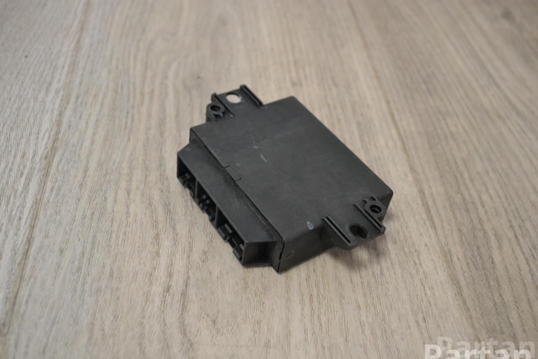 Control unit for park assist 95B919475G Porsche CAYENNE 2016