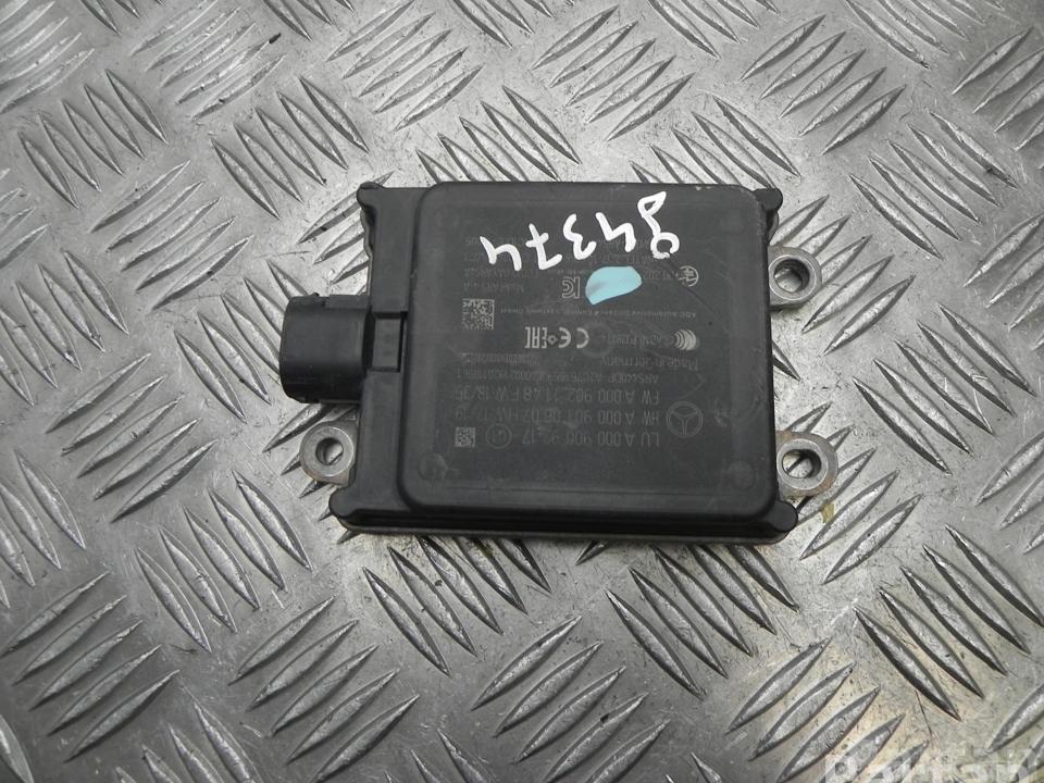 Control unit for automatic distance system and radarsensor A0009009217 ...