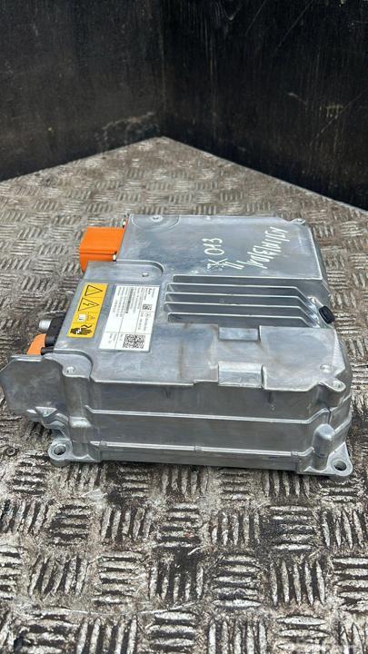 Inverter w/converter A0009023282, A0009009935 Mercedes-Benz EQC 2022