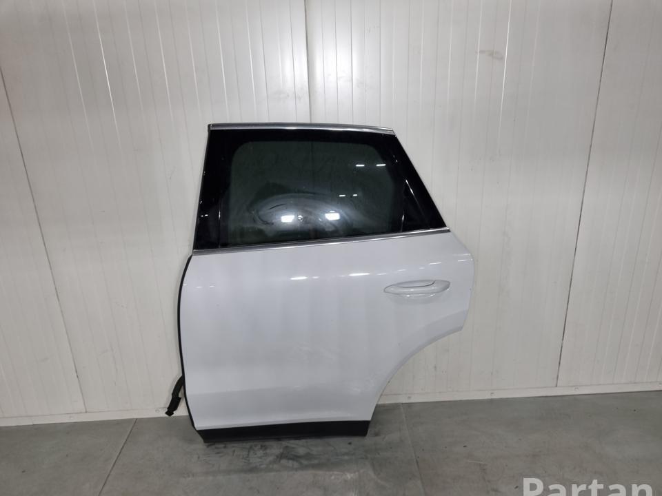 Door Porsche Cayenne 9Y0 9Y3 2020 - €950